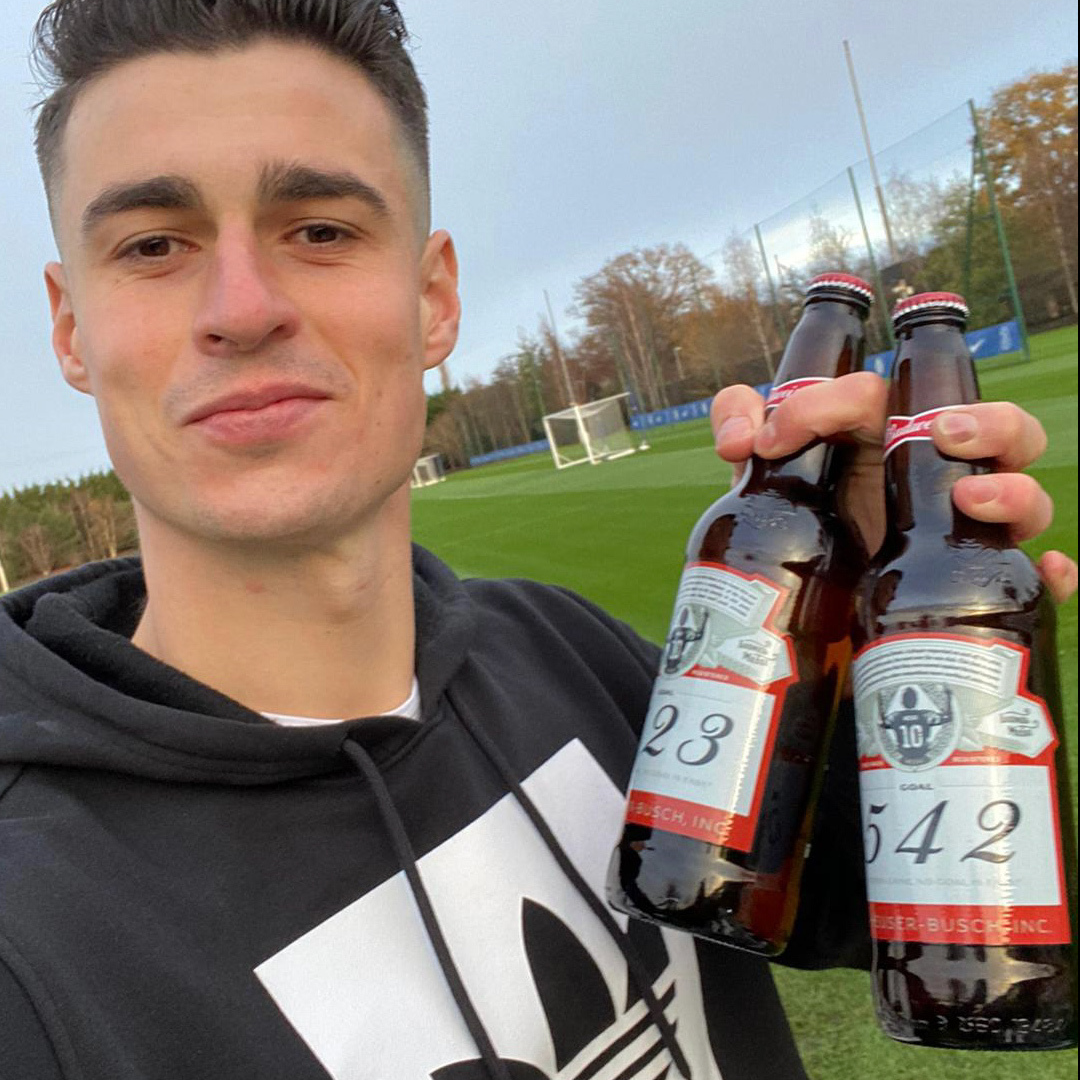 After Messi’s Record, Budweiser Sends Beer to His Victims - SportsKhabri