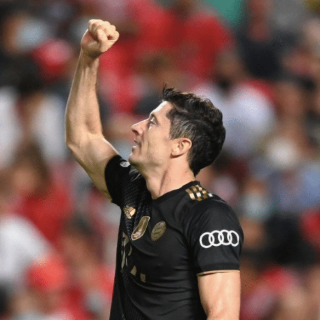 FC Bayern Munich Sponsors 2021-22 - SportsKhabri